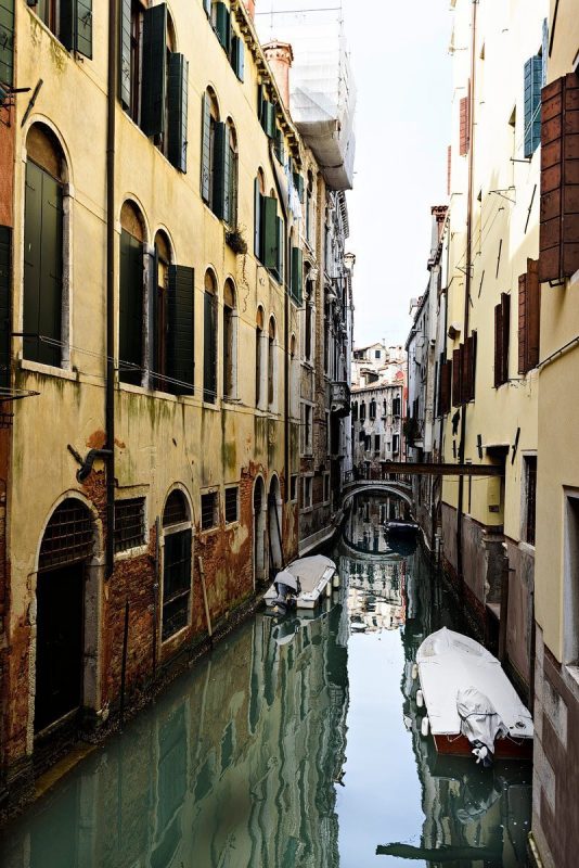 Venice Italy Photographer | Colorful Buildings of Venice